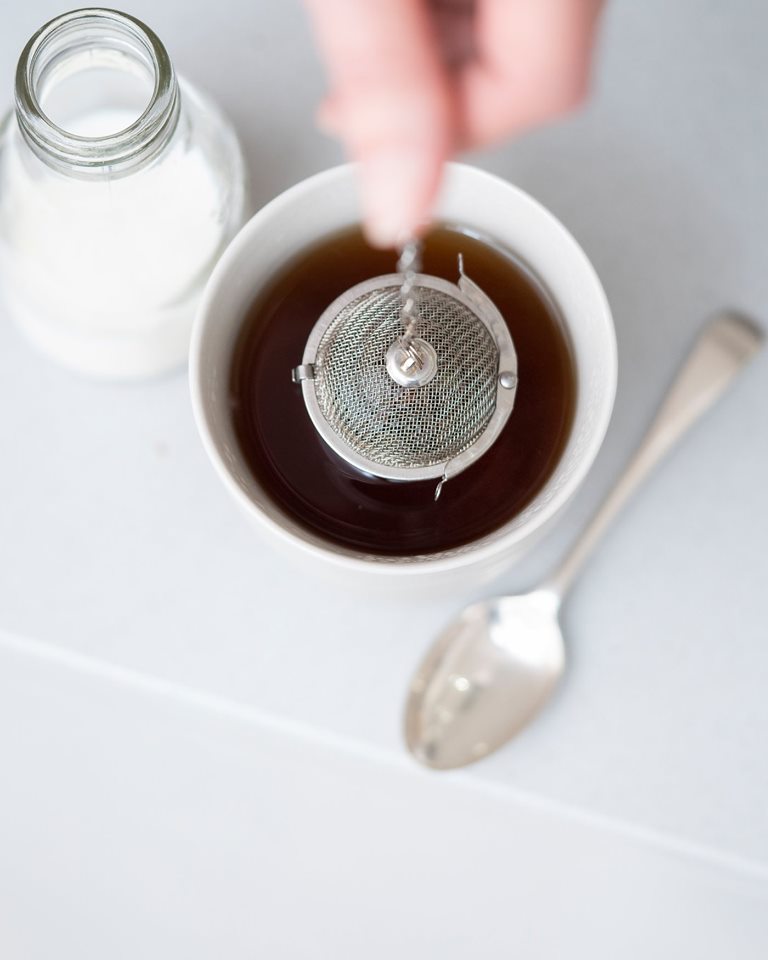 Tea Basket - Stainless Steel Loose Leaf Tea Infuser - ecoLiving.co.uk