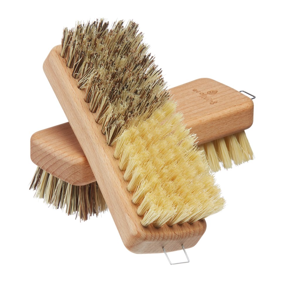 Vegetable Brush (FSC 100%) - ecoLiving.co.uk
